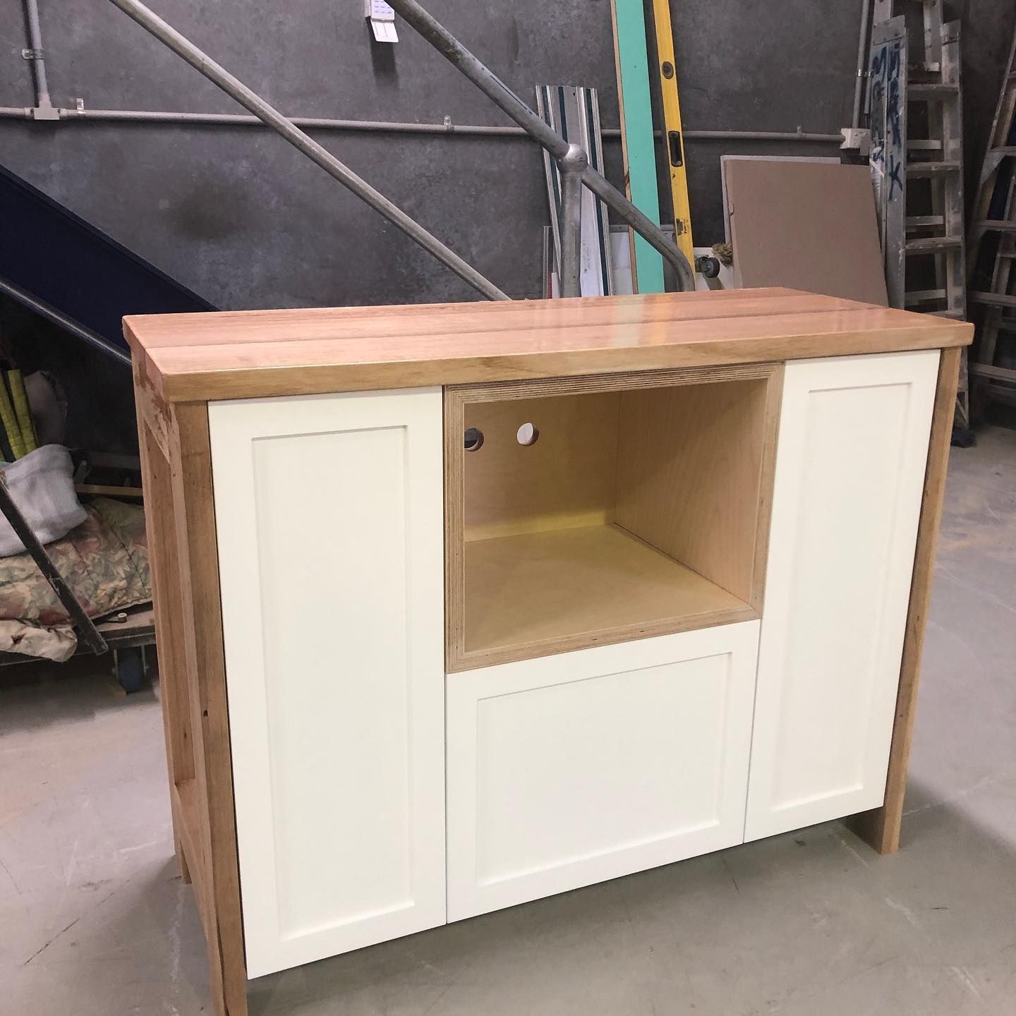 Flat Pack Cabinets - South Coast Flat Packs - Servicing Illawarra ...