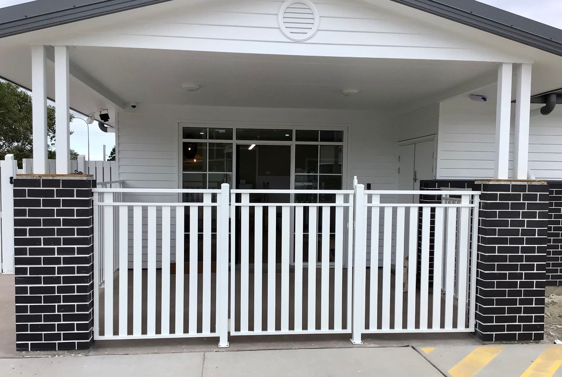Aluminium Gates in Townsville | Ward's Aluminium
