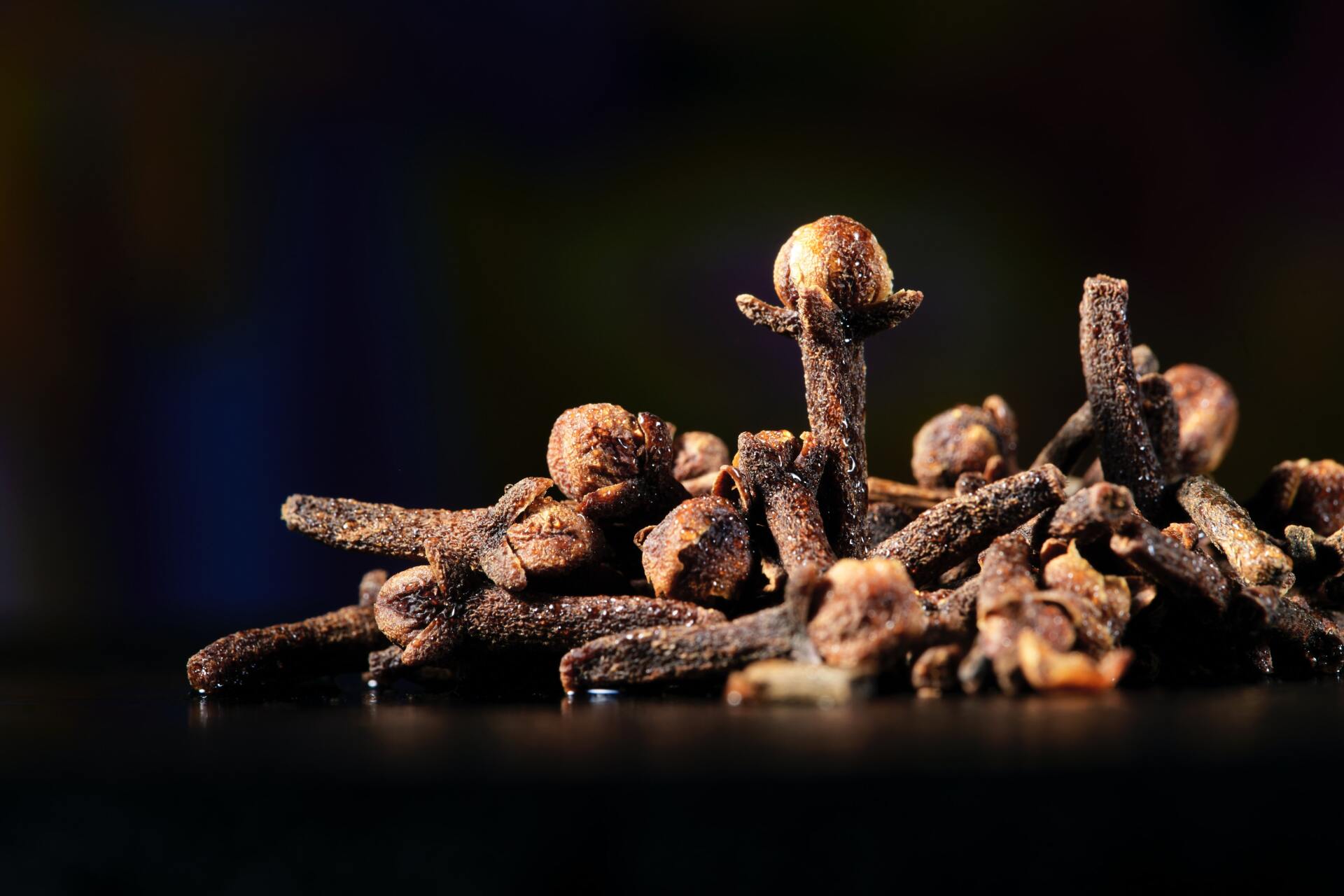 9 Amazing Health Benefits of Cloves
