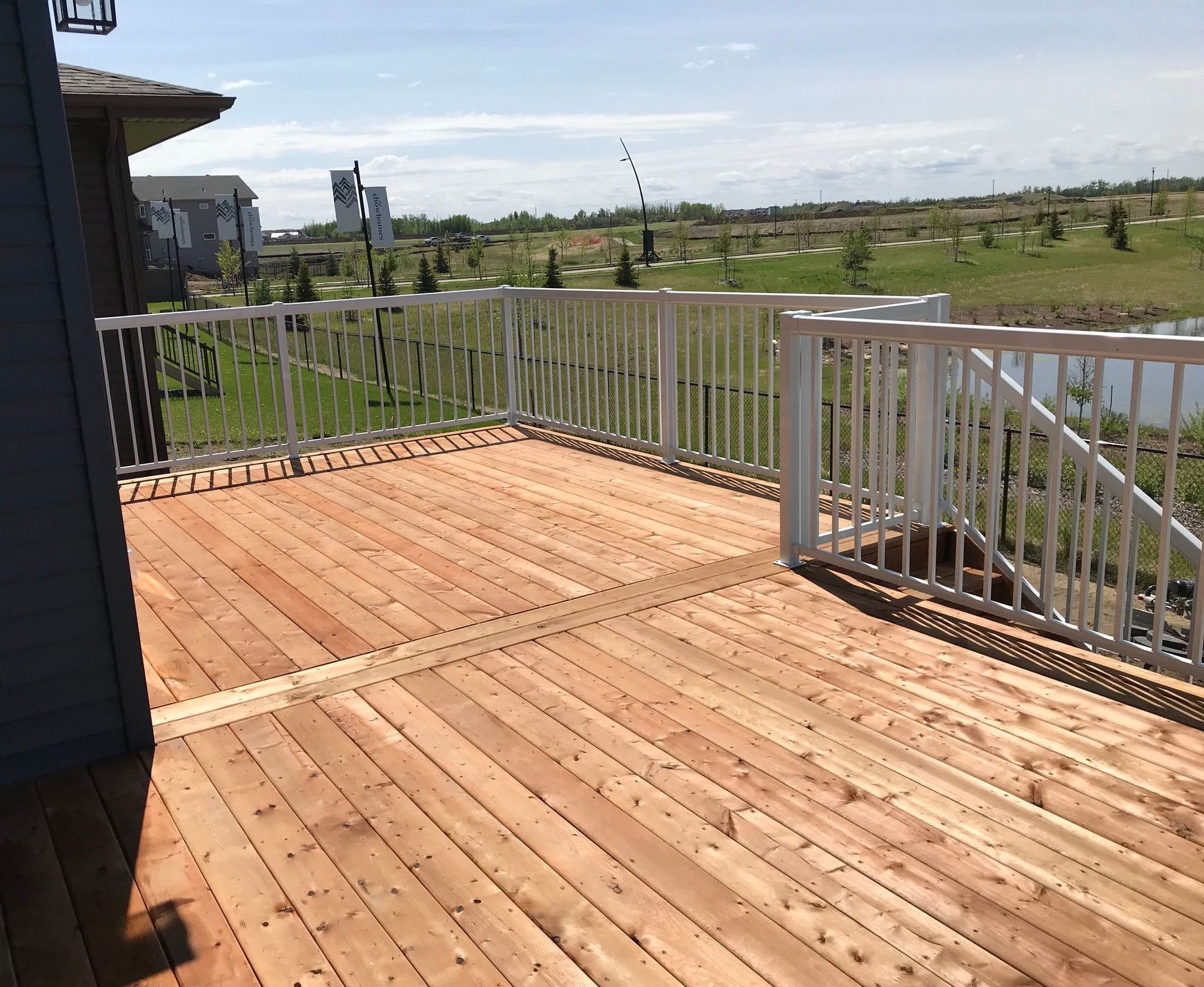 Fence, pergola, and deck contractor | Wheeler Fencing Company