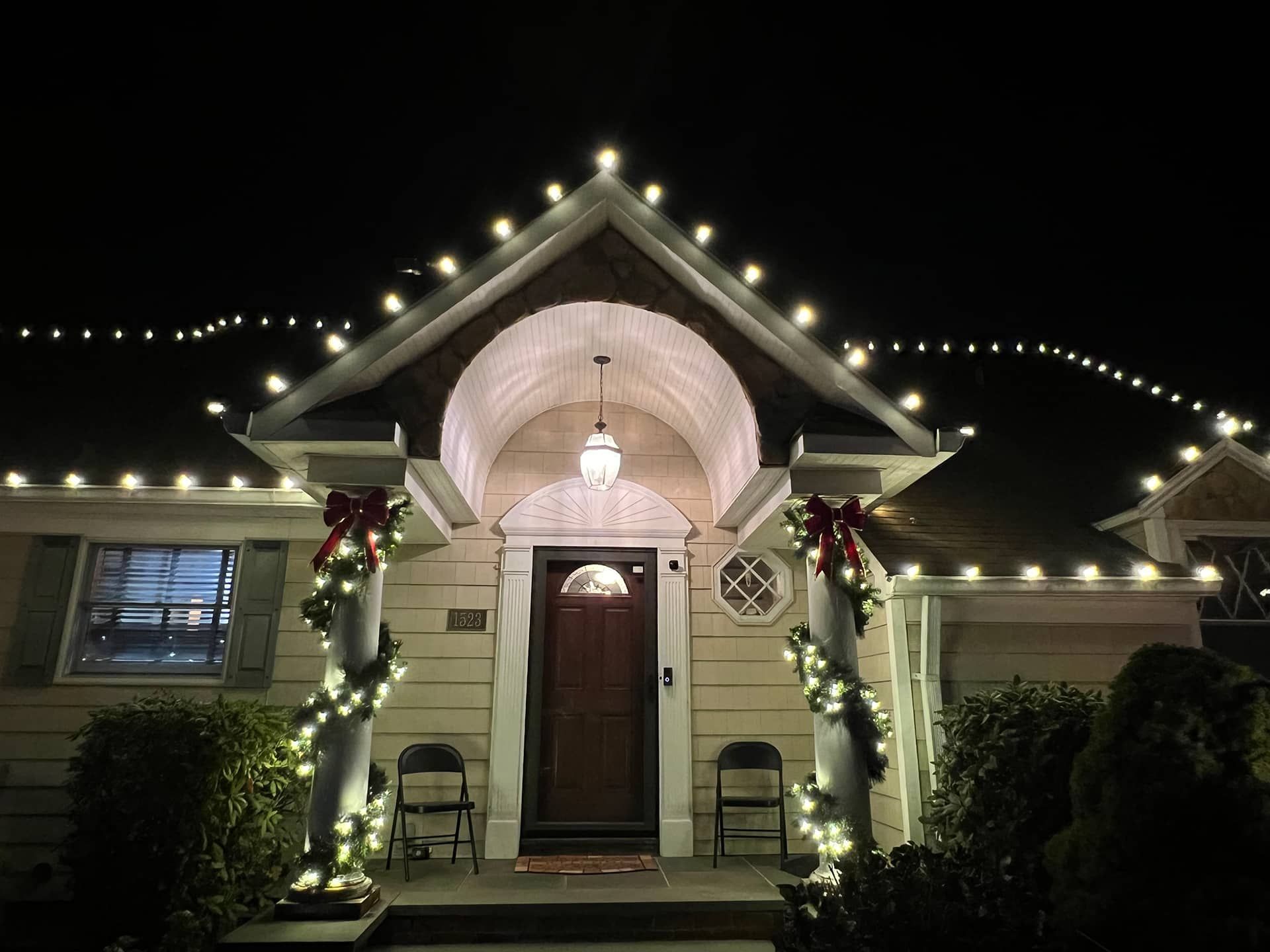 The Long Island Holiday Lighting Company - All Inclusive Service