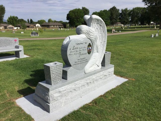 Headstone Photo Gallery | Walker Monument | Utah
