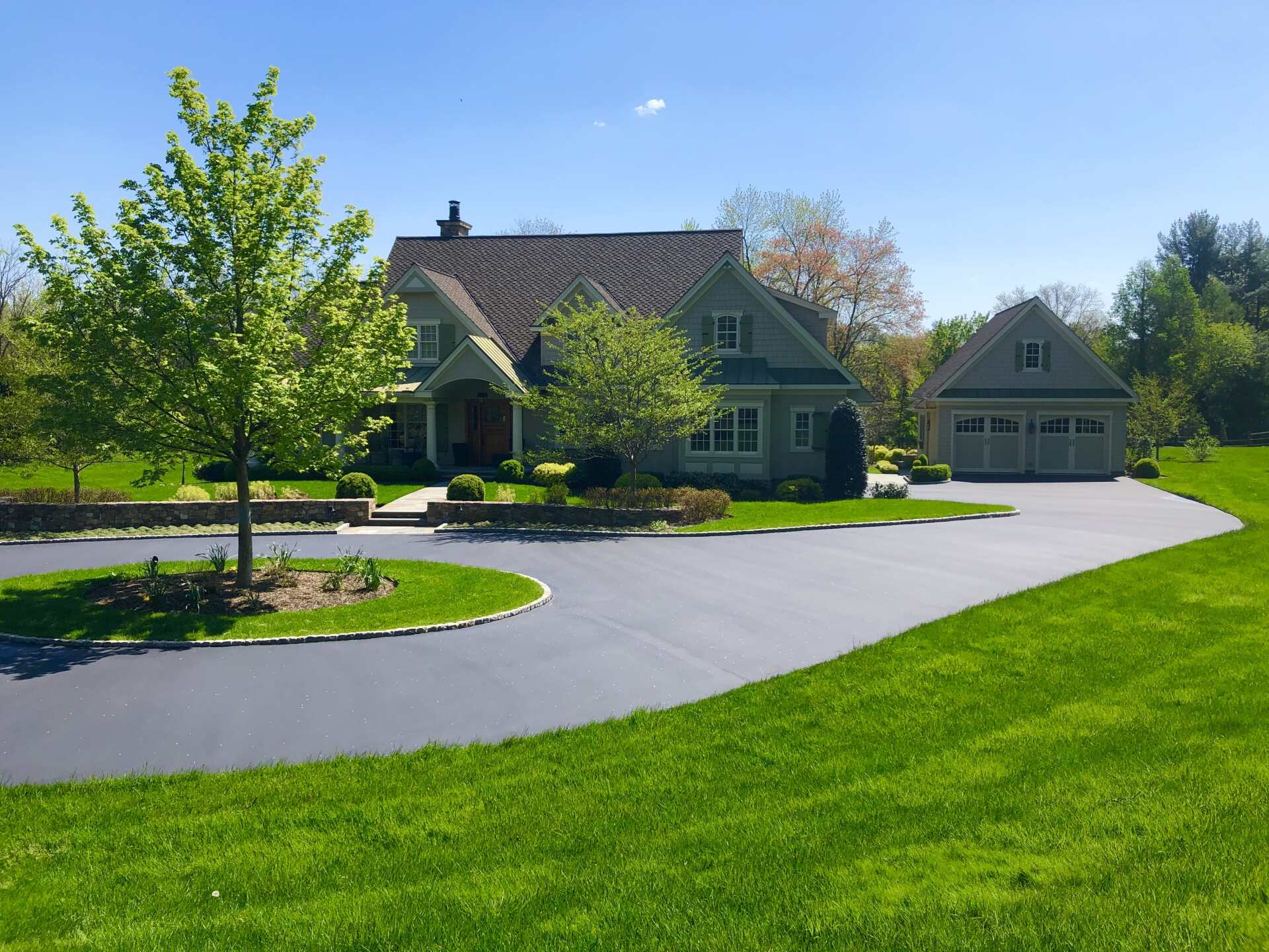 7 Signs You Need an Extended Driveway