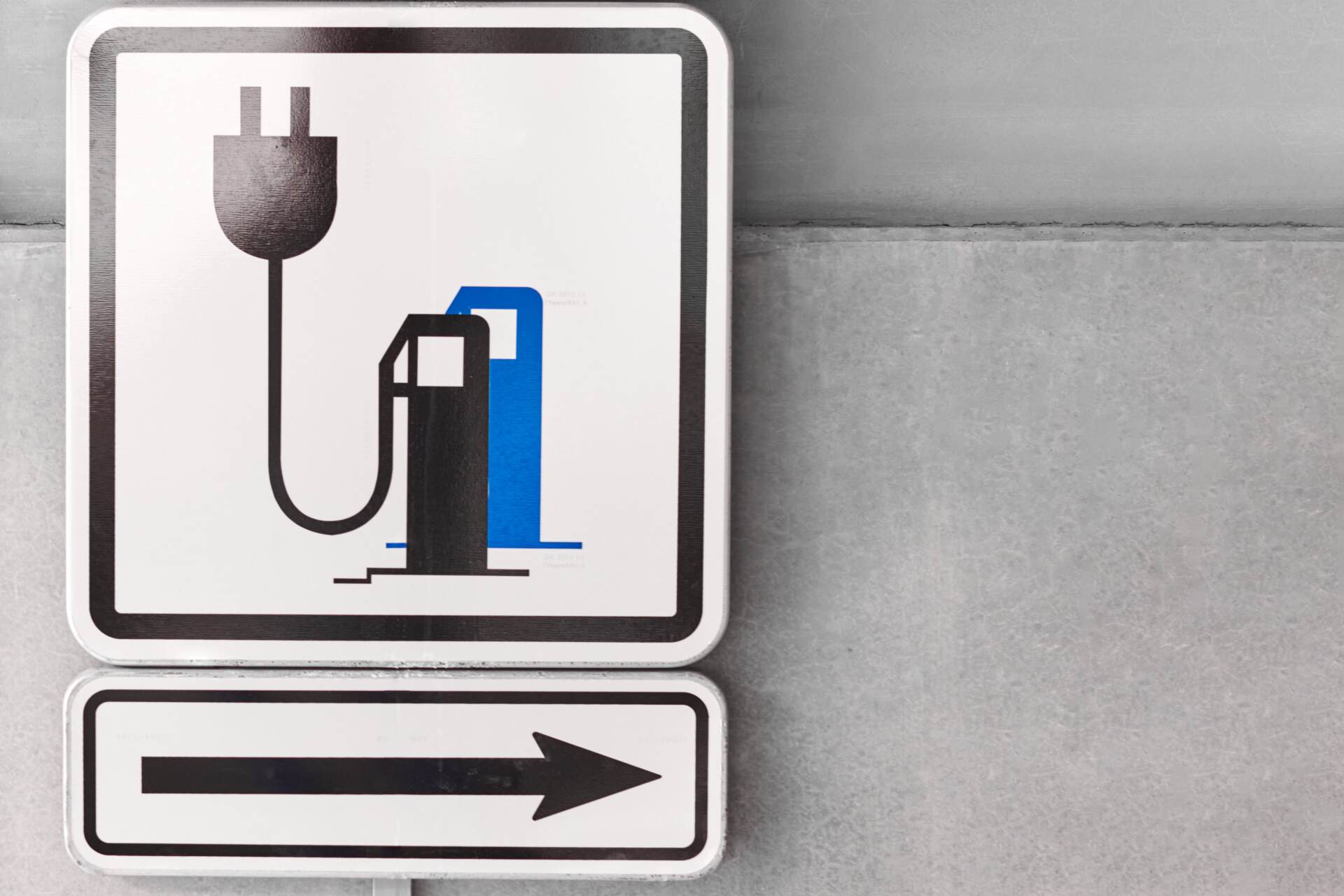 Upgrade Your Lot with Electric Car Stalls | Maintain It All