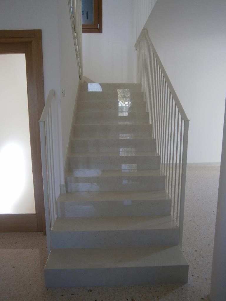 Realizzazione scale in marmo - Codevigo - Padova - Marmi Cavalletto