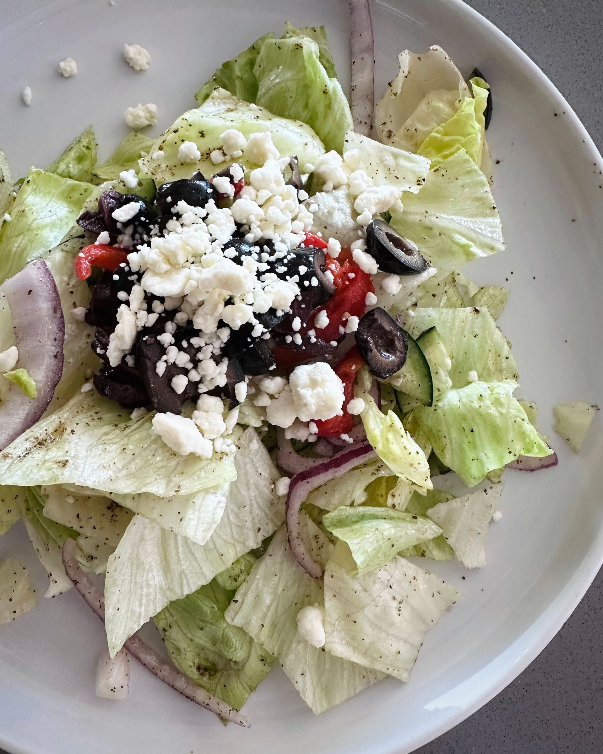 Cafe Deville Nipomo | Fresh Burgers & Tacos | Family Dining Experience