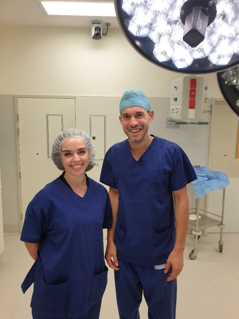 A day in trade with Mr Daniel Meyerkort – Orthopaedic surgeon