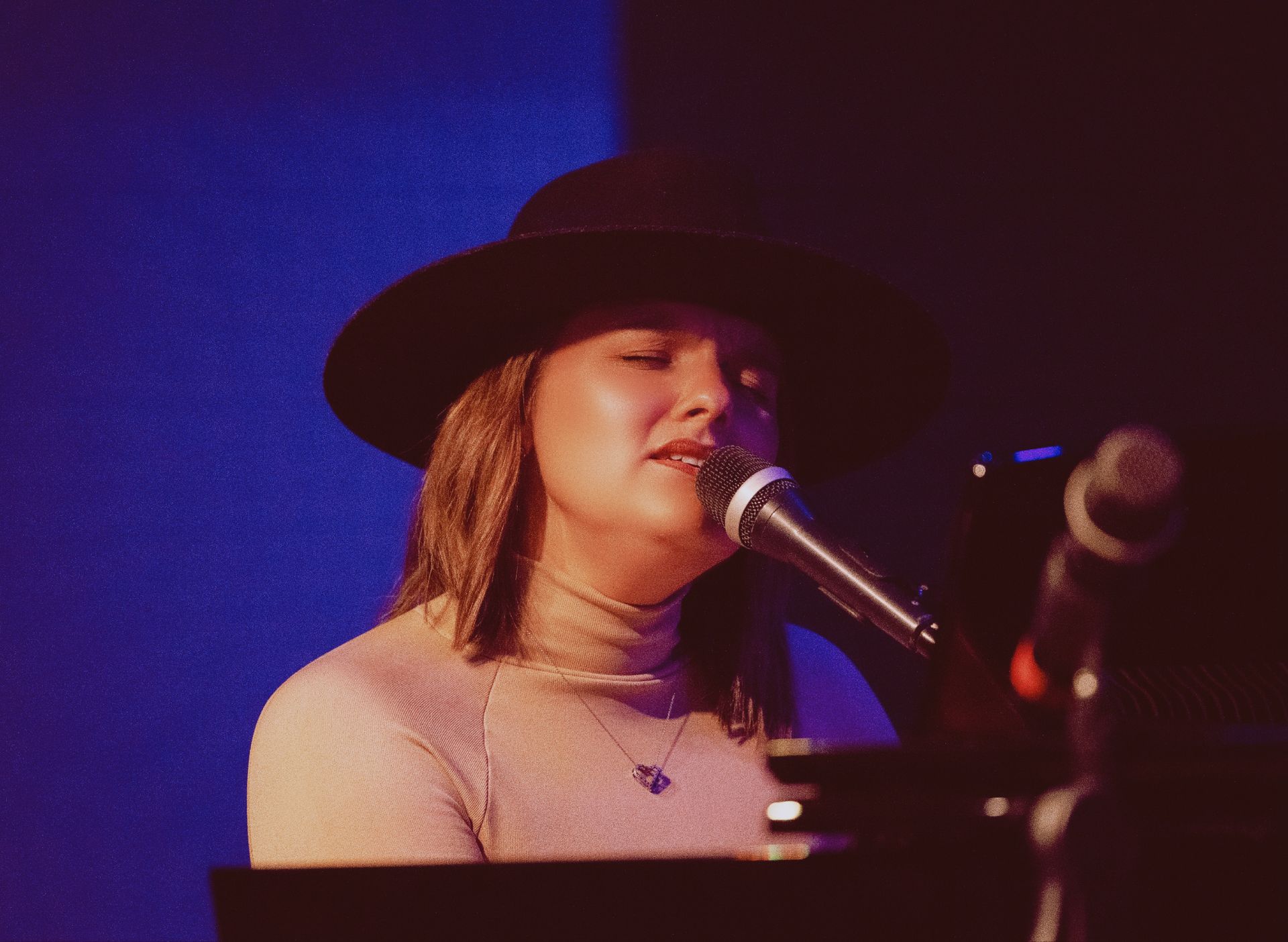 Home [www.juliachisholmmusic.com]