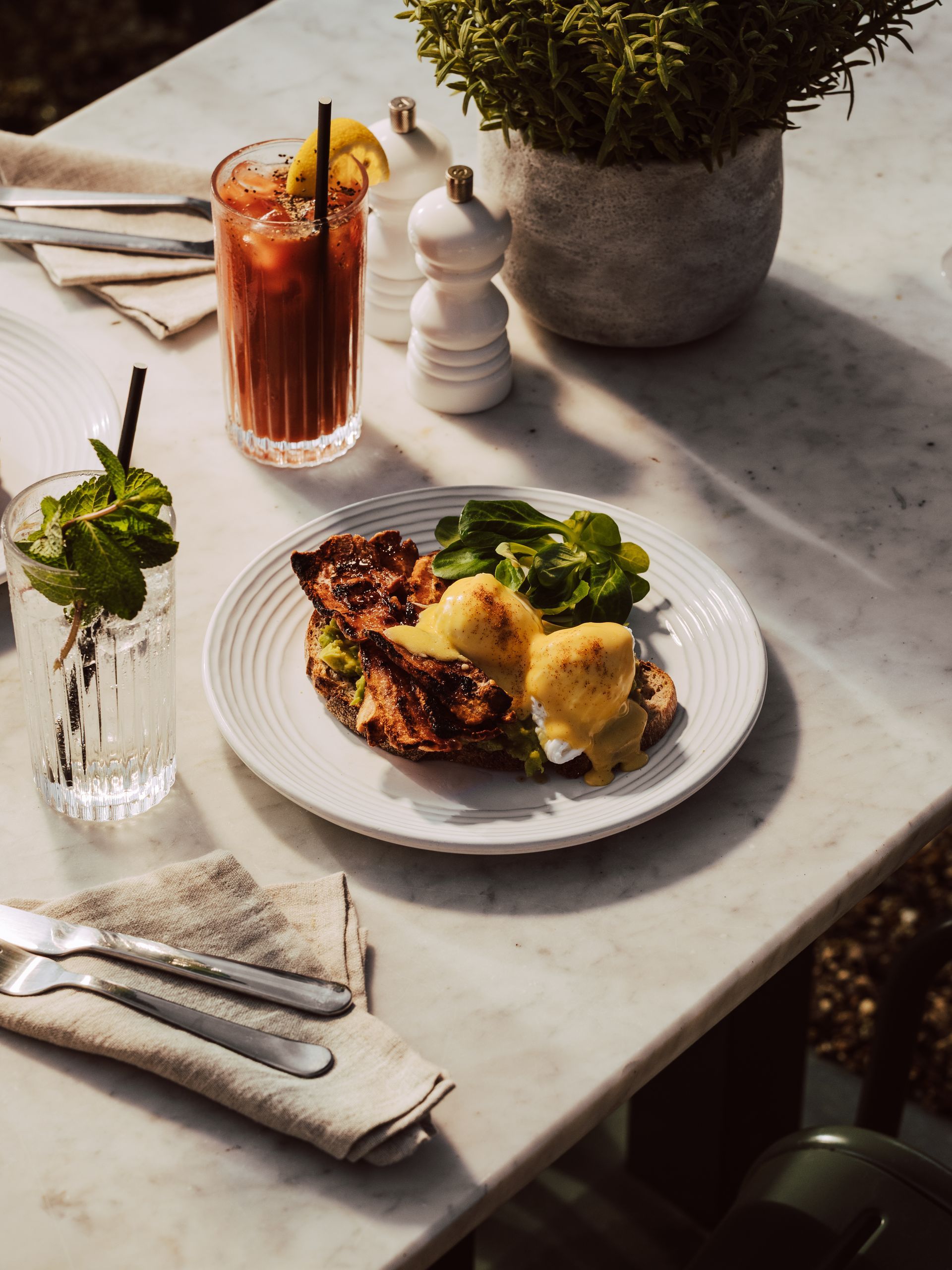 Rise + Grind: Breakfast & Lunch | Bishampton
