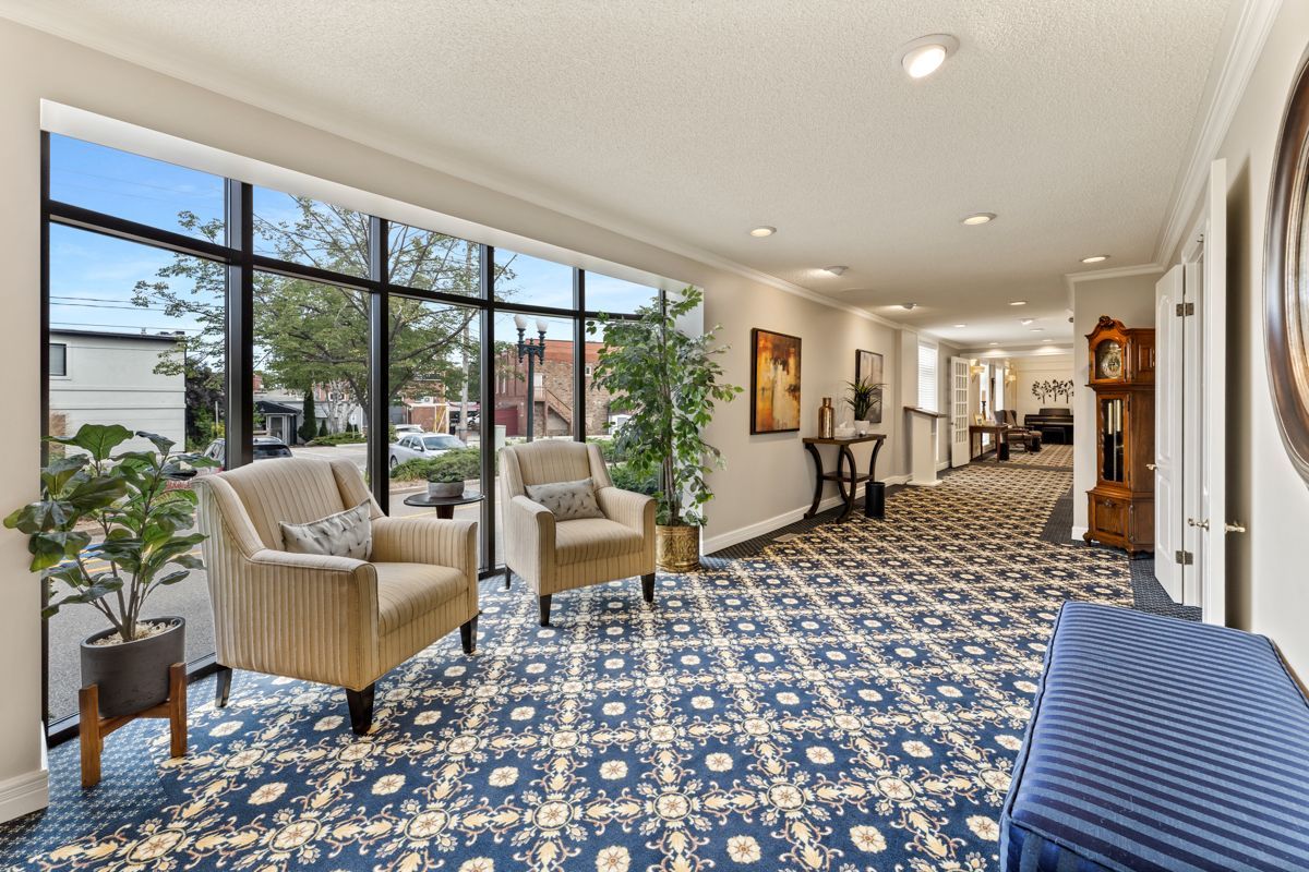 Stonehouse-Whitcomb Chapel | Smith's Funeral Homes