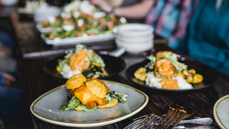 1816 Modern Kitchen & Drinks- Corydon, Indiana Southern Comfort Cusine ...