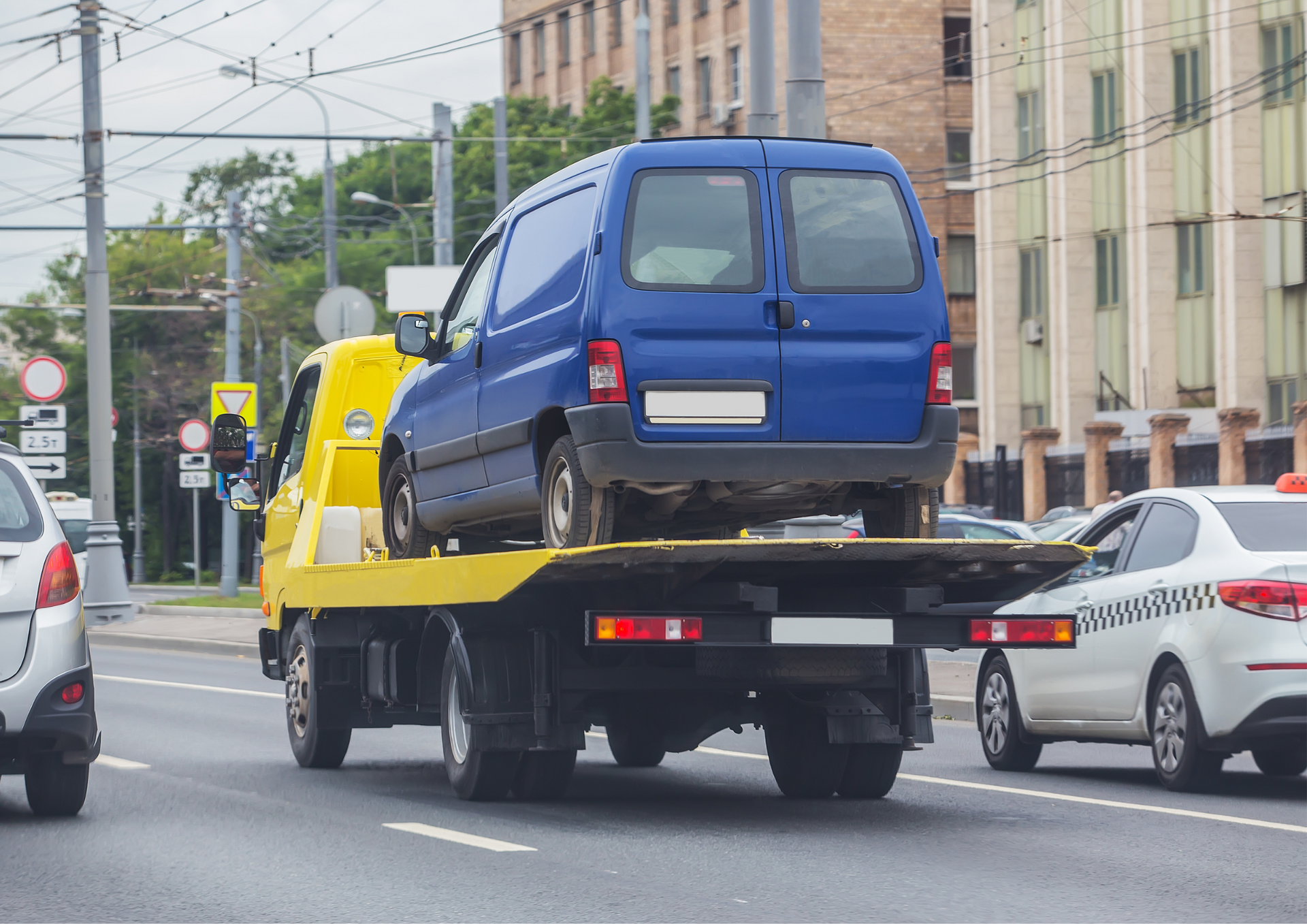 The Different Types of Recovery Trucks