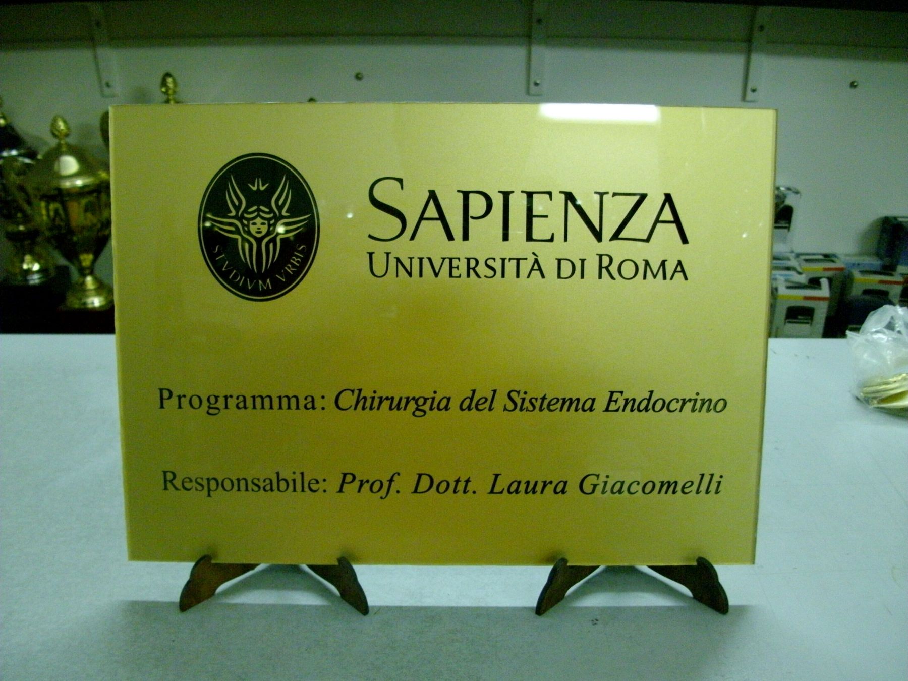 Targhe in alluminio per uffici | Roma | Mondo Grafico