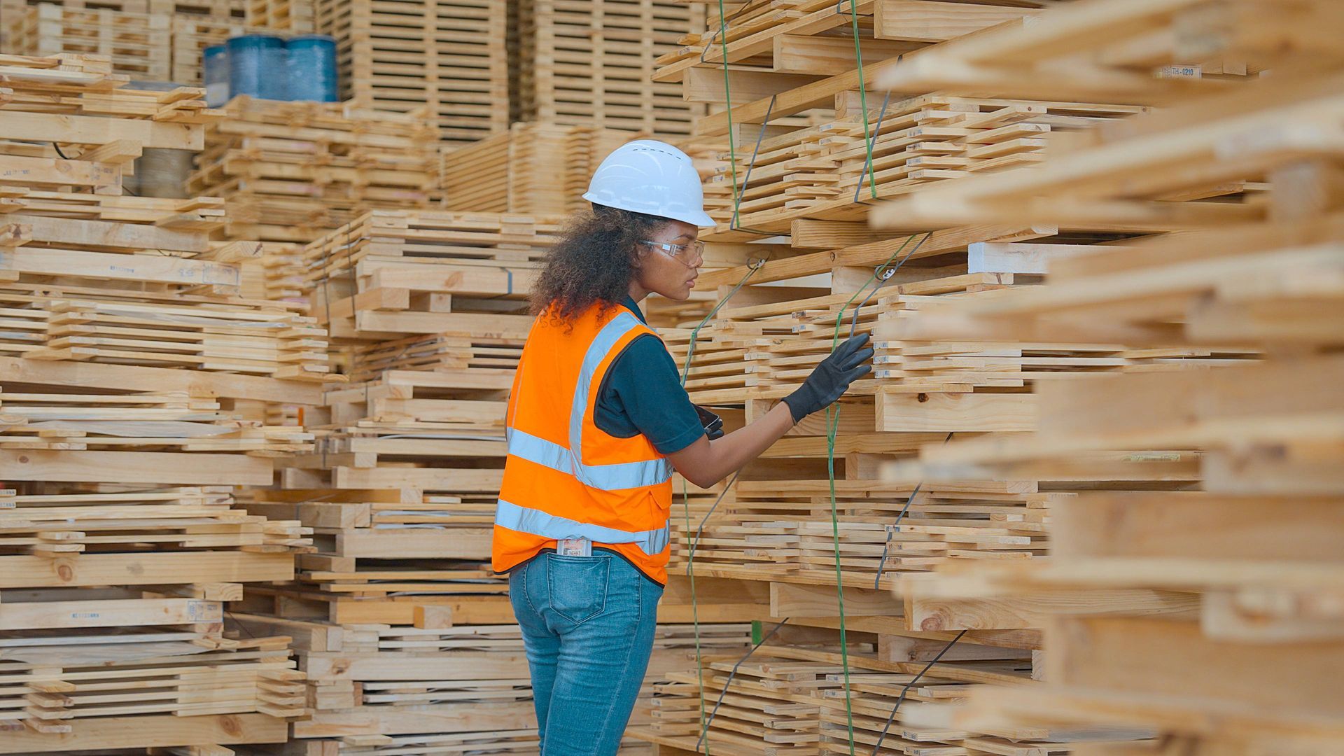 Custom Industrial Pallet Supplier, Local Bulk Pallet Manufacturing ...