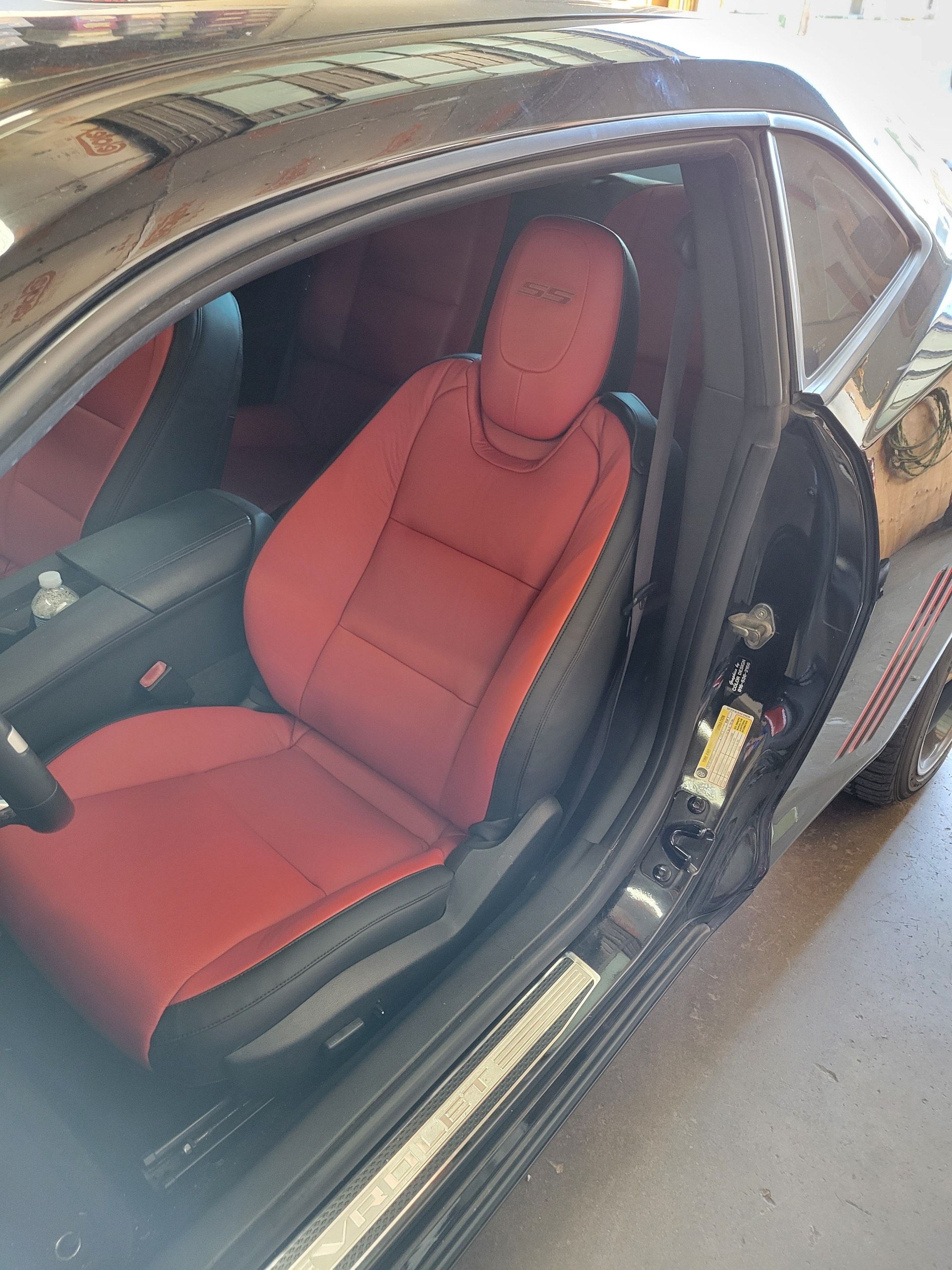 Custom Auto Upholstery | Leather, Vinyl, Cloth Auto Upholstery