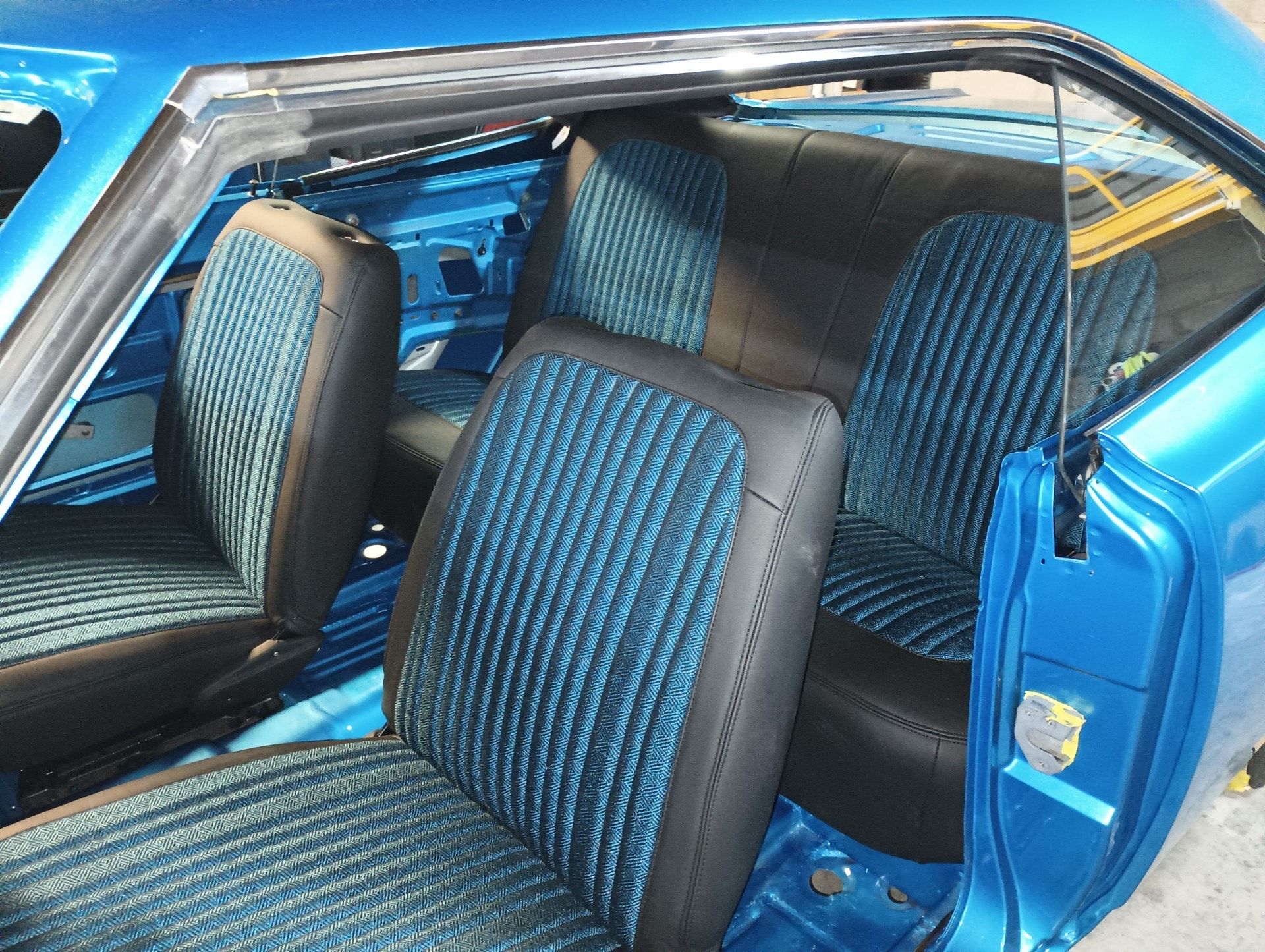 Custom Auto Upholstery | Leather, Vinyl, Cloth Auto Upholstery