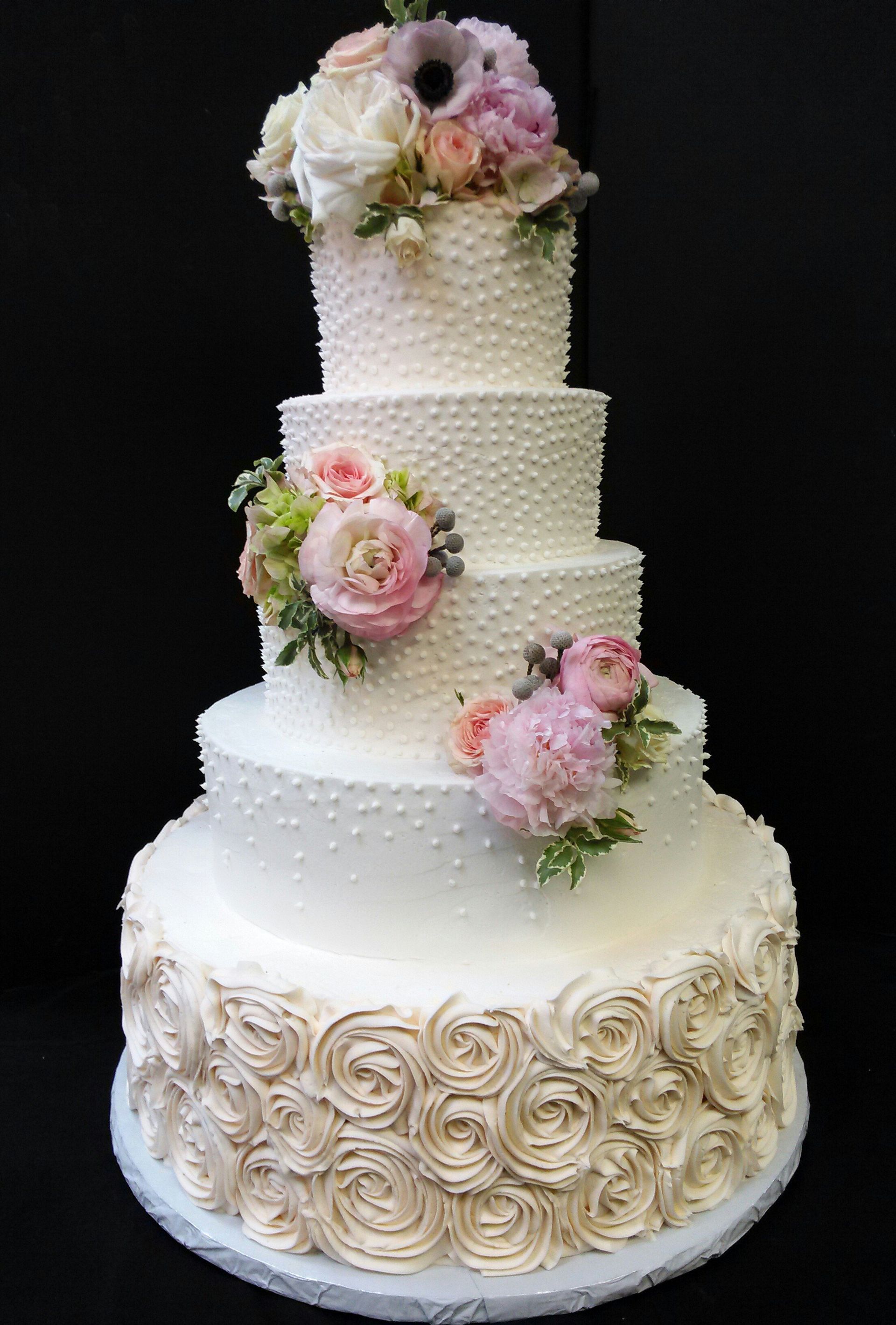 Dallas Affaires Cake Co | Dallas, TX | Wedding Cake