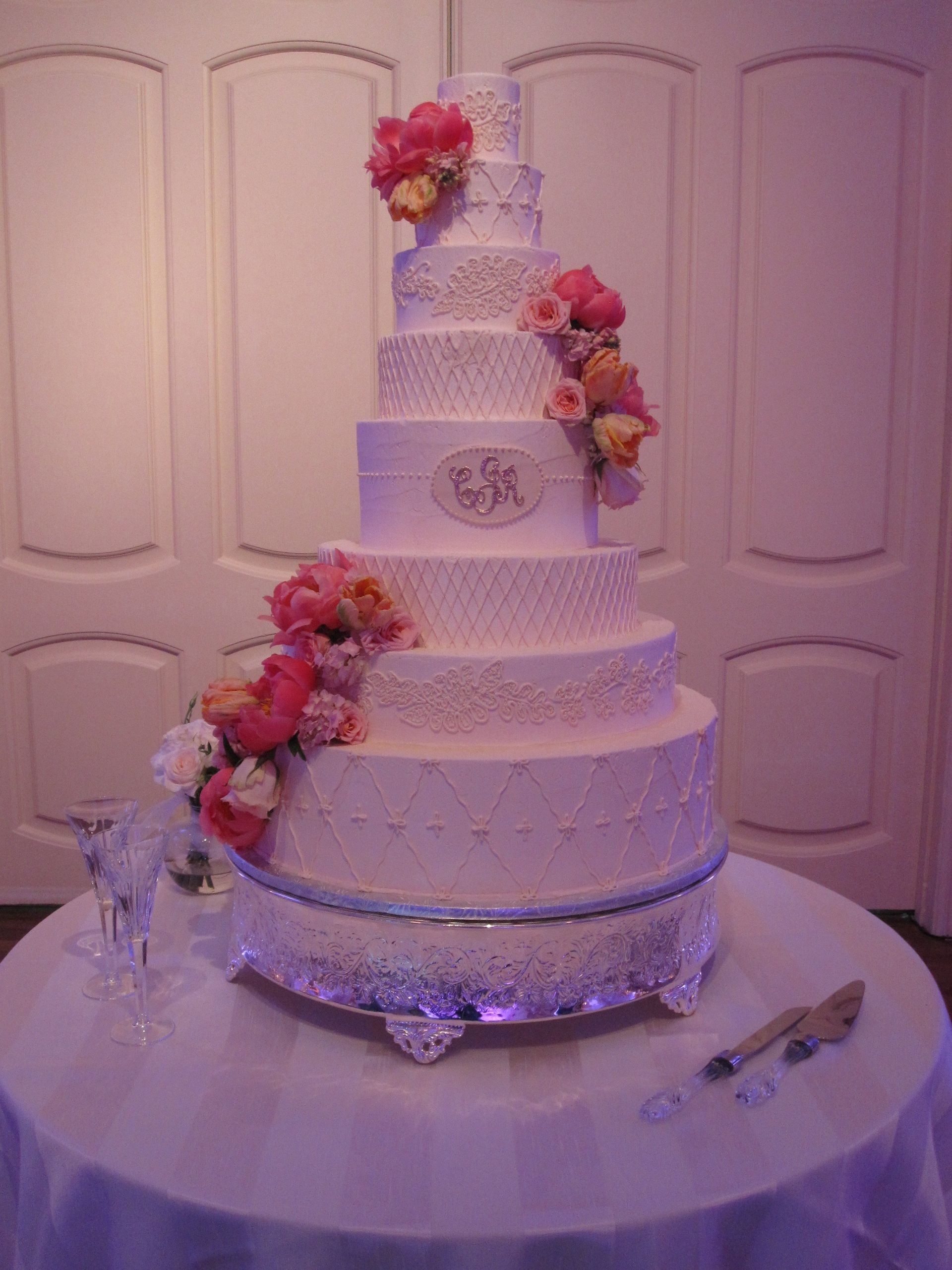 Dallas Affaires Cake Co | Dallas, TX | Wedding Cake