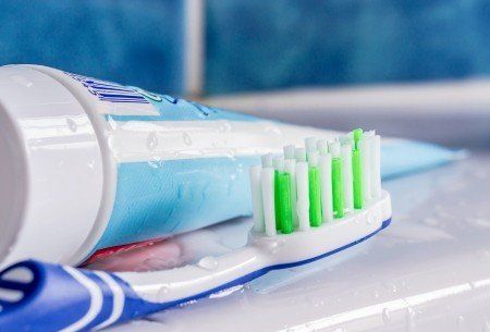 What is Salt Toothpaste?