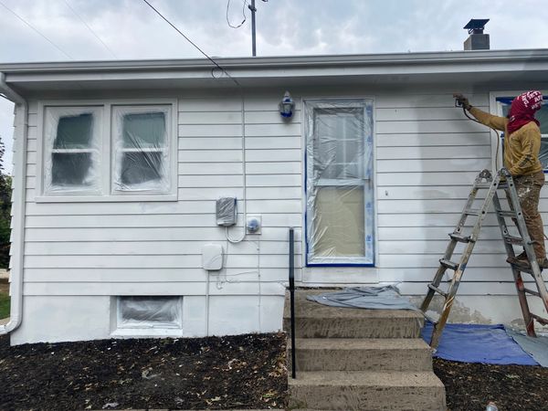 Home [built-differentllc.com]