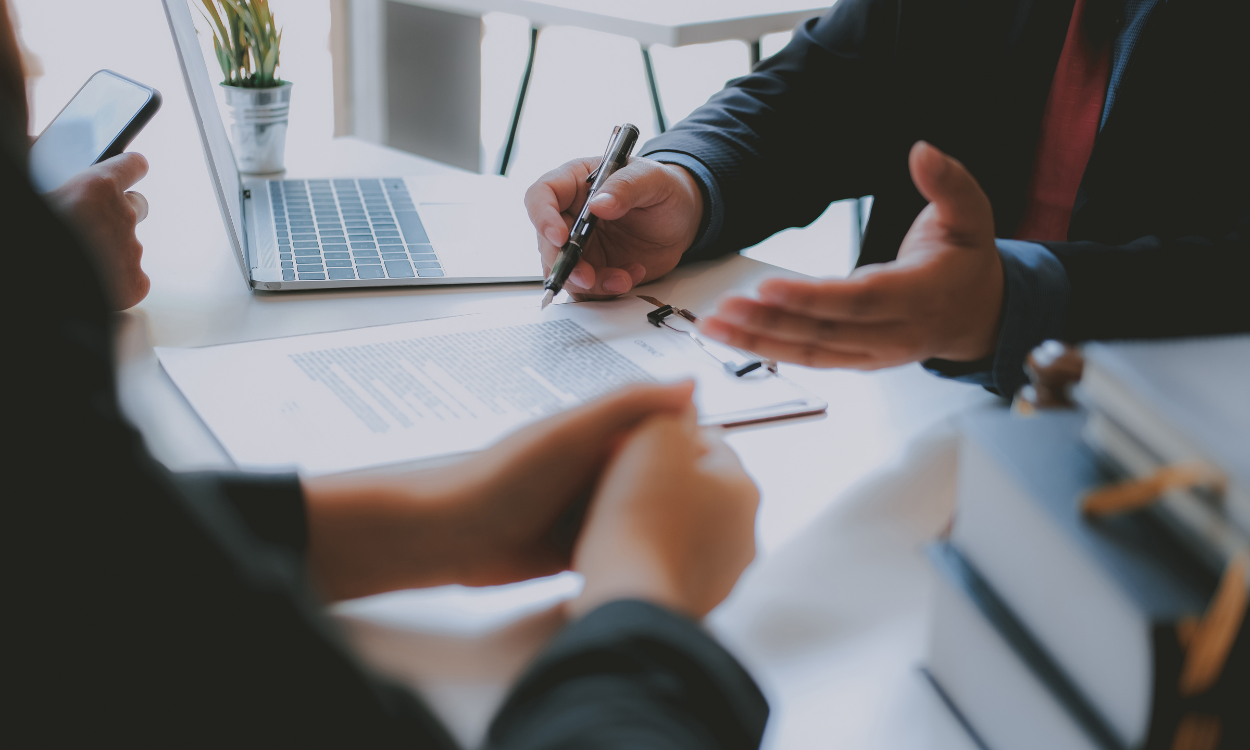 What Do Employee Benefit Consultants Do?