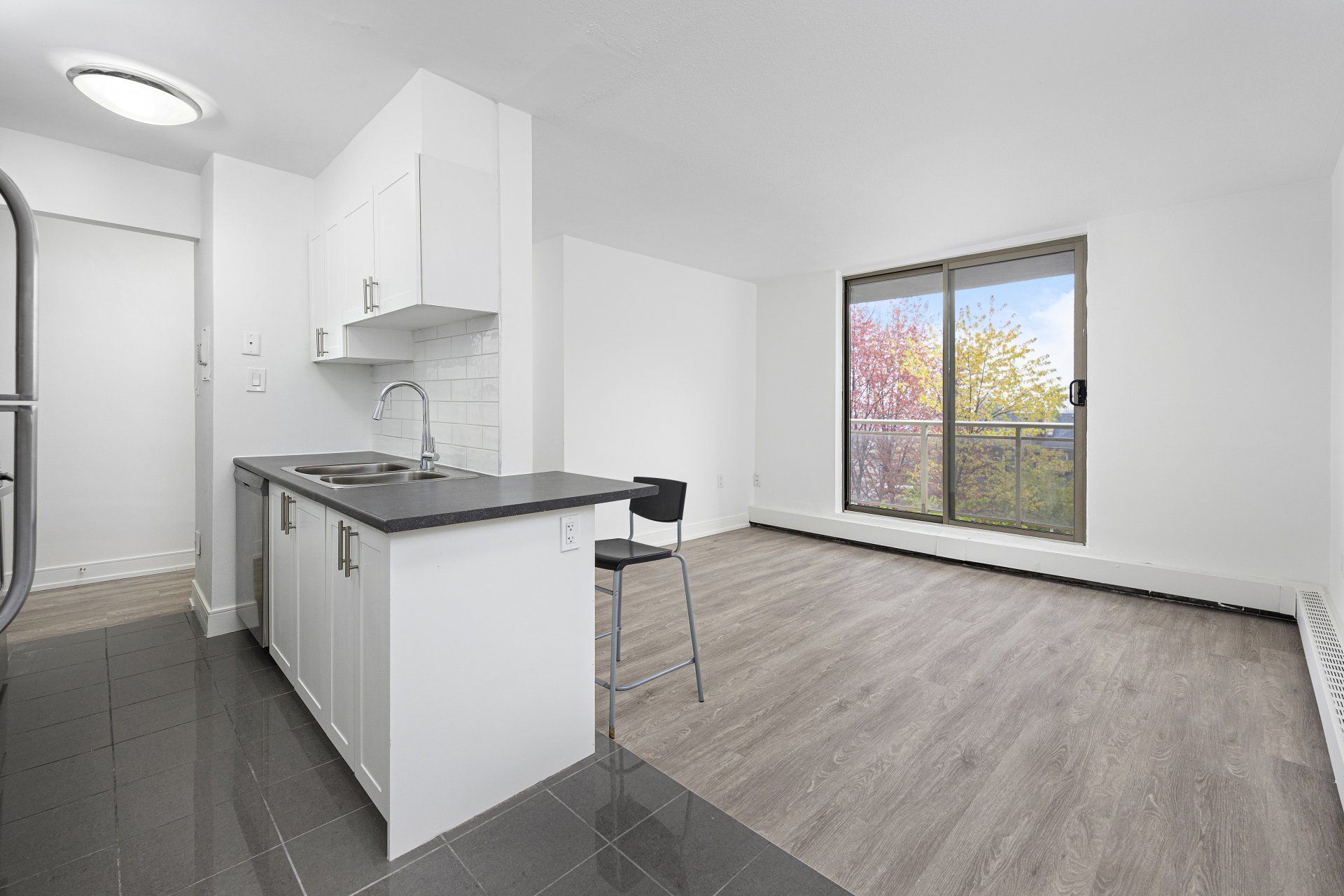 Apartment Gallery | 150 Market Street