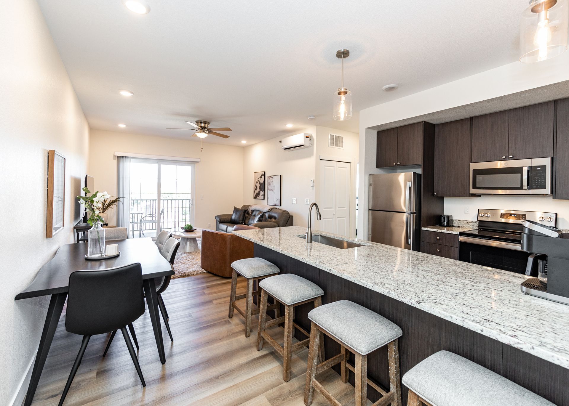 The Edge At Mountain Shadow | Apartments in Colorado Springs
