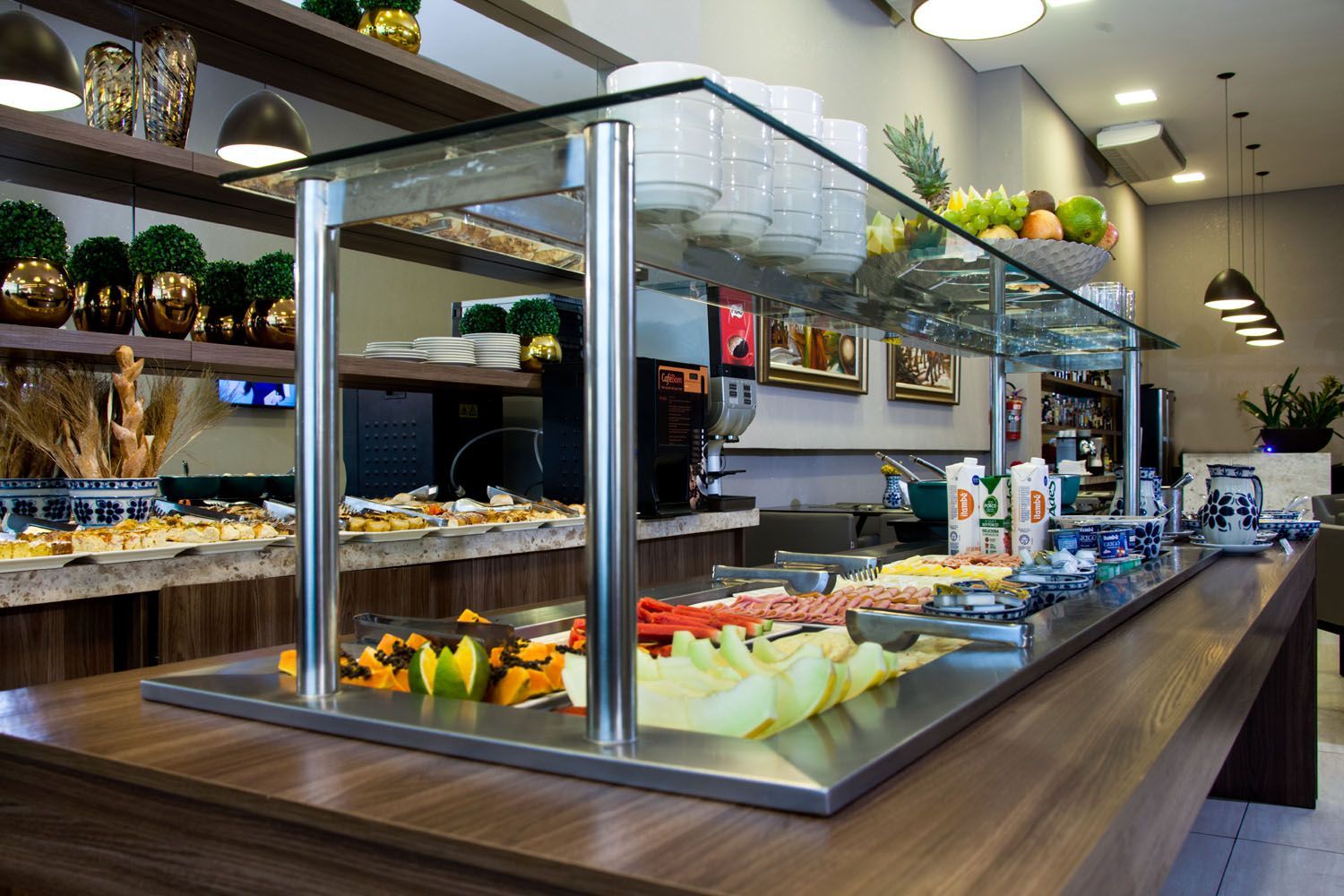 Hospedagem Confortável | BH Raja Hotel | BH