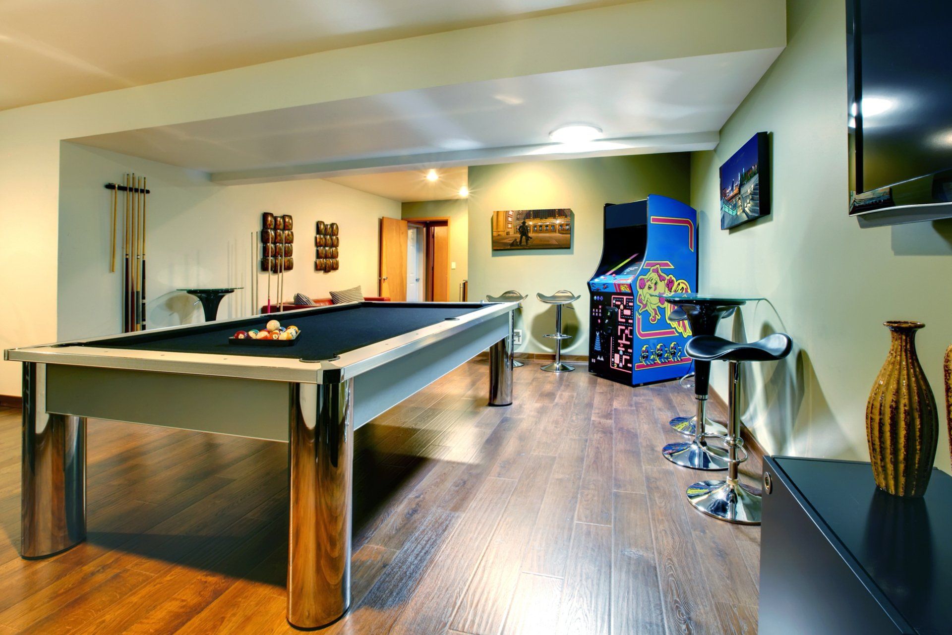Rec rooms & custom game rooms - Grand Rapids Basement Pros