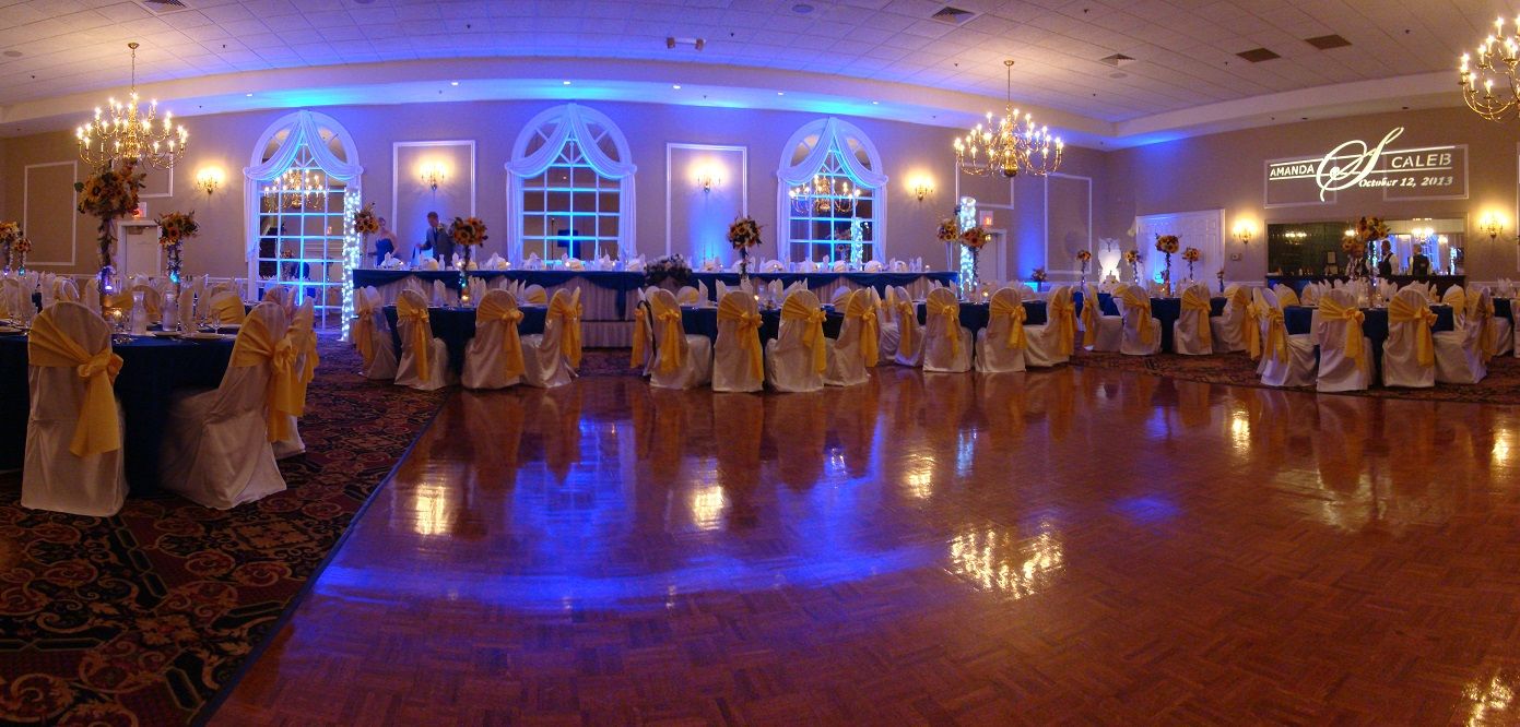 Orland Park Banquet Halls | Wedding Venue Orland Park | DiNolfo's Banquets