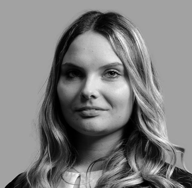 Lisa Moretti's Instagram, Twitter & Facebook on IDCrawl