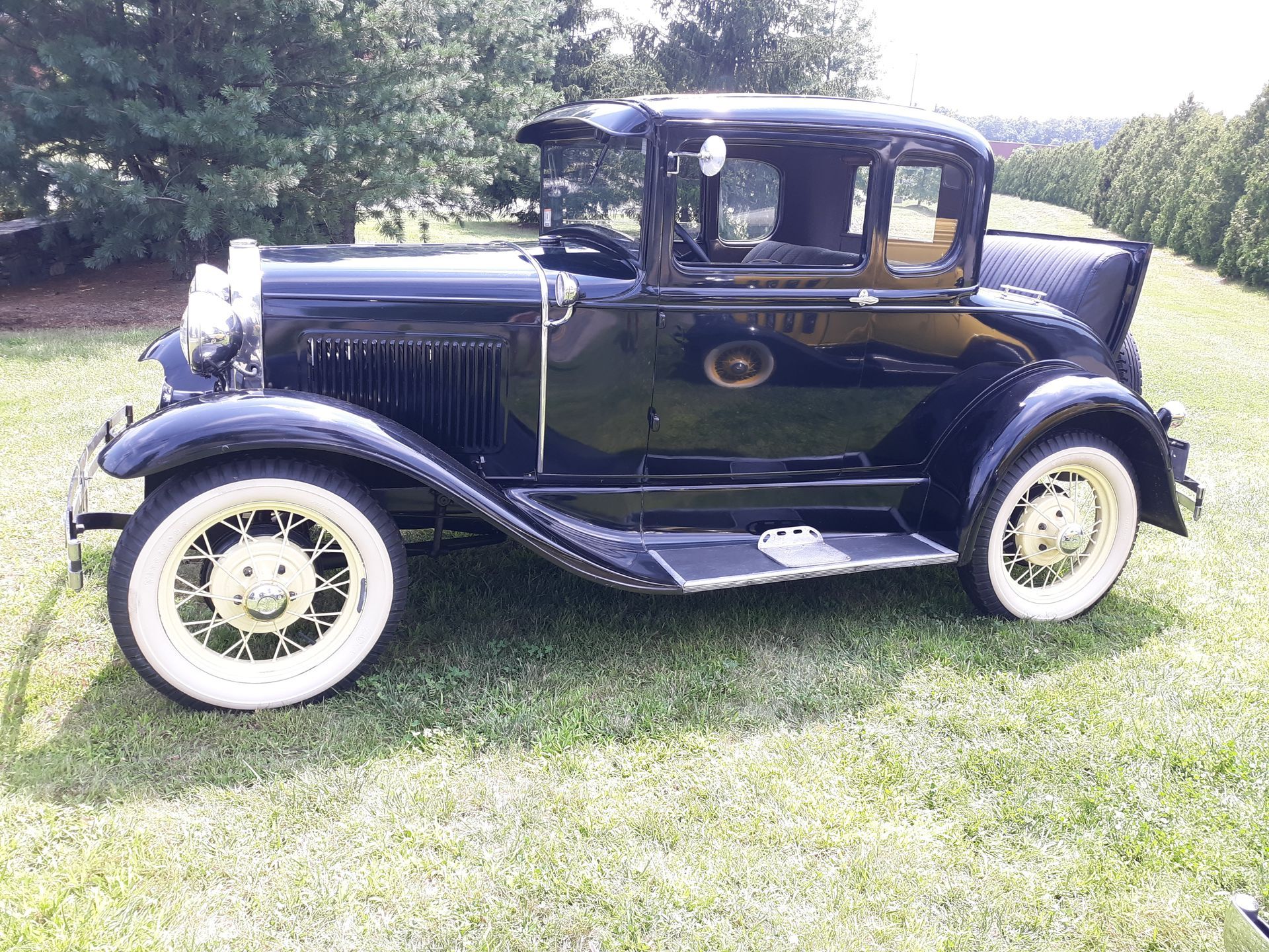 Classic Car Broker | USA & Canada | CARuso Classics