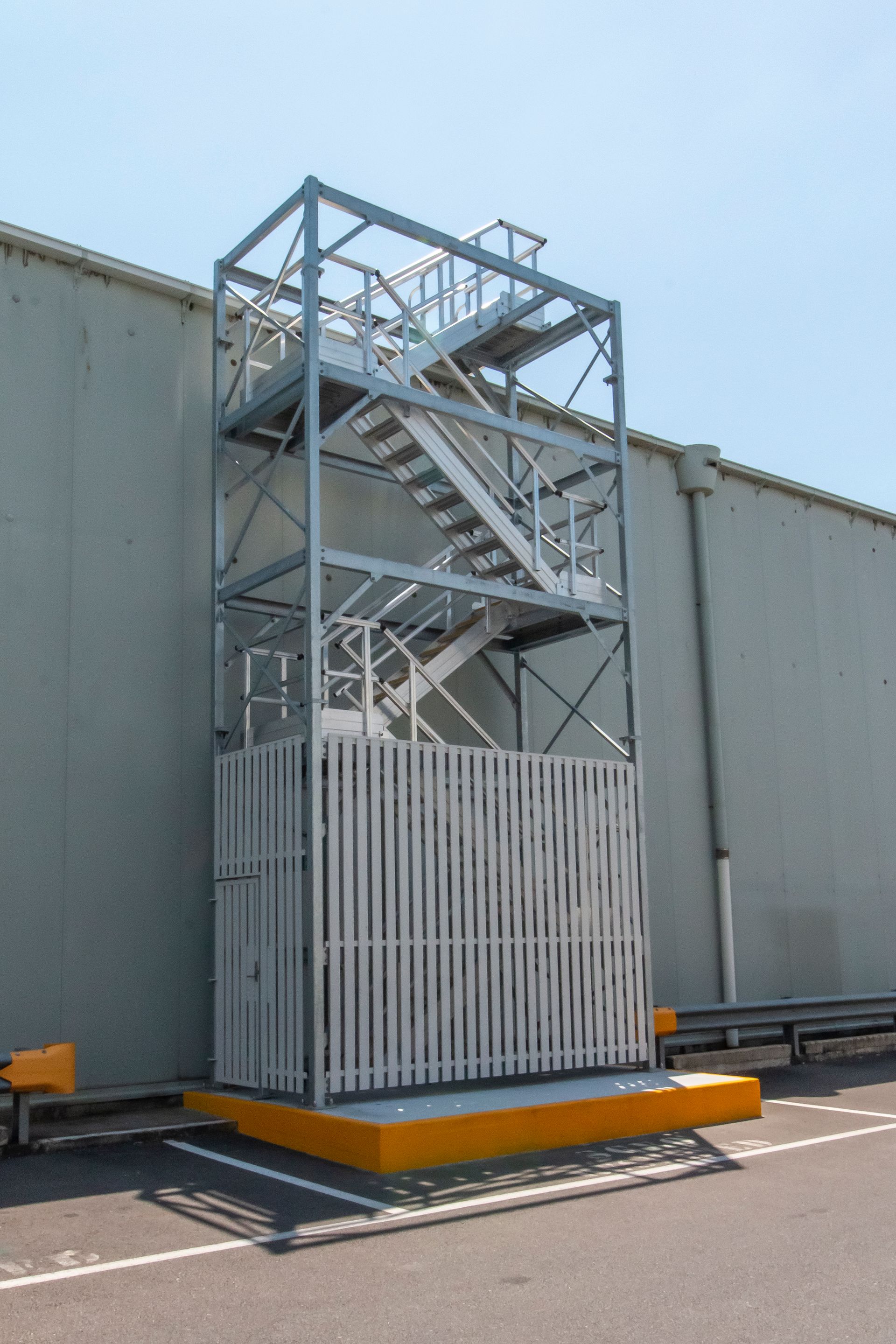 Cold Storage Facility Maintenance Access Case Study