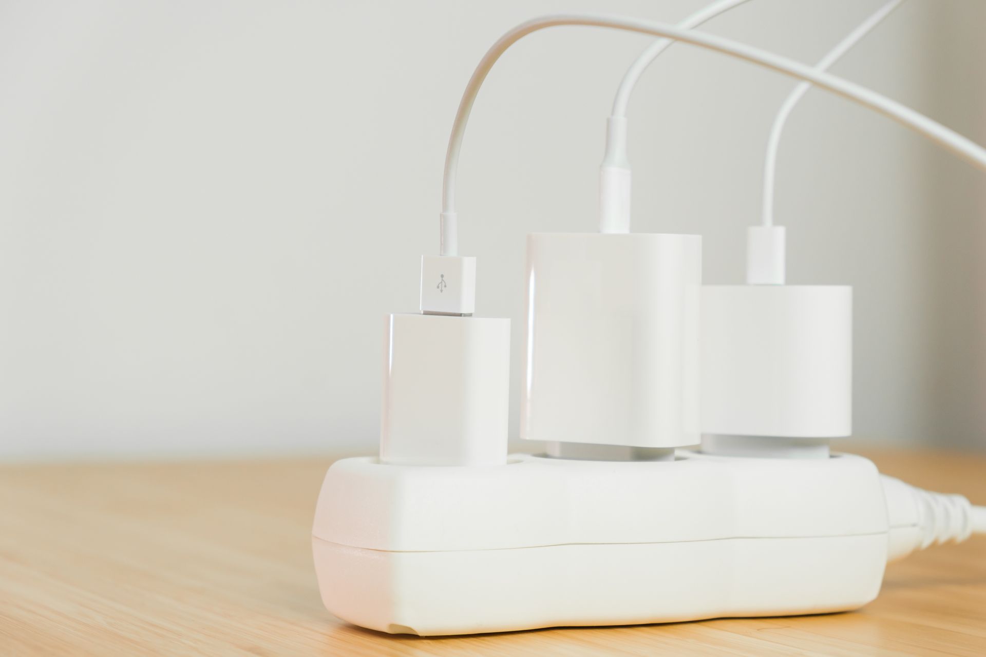 Avoid These Common Electrical Mistakes Avoid These Common Electrical Mistakes