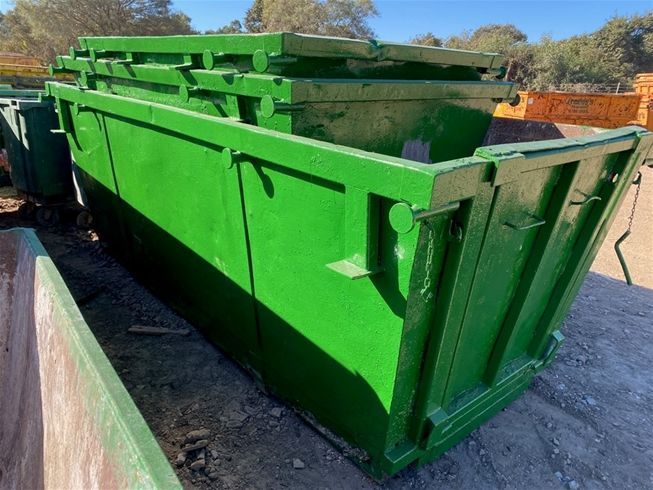Renting a Skip for Garden Waste: Green Solutions for Residents