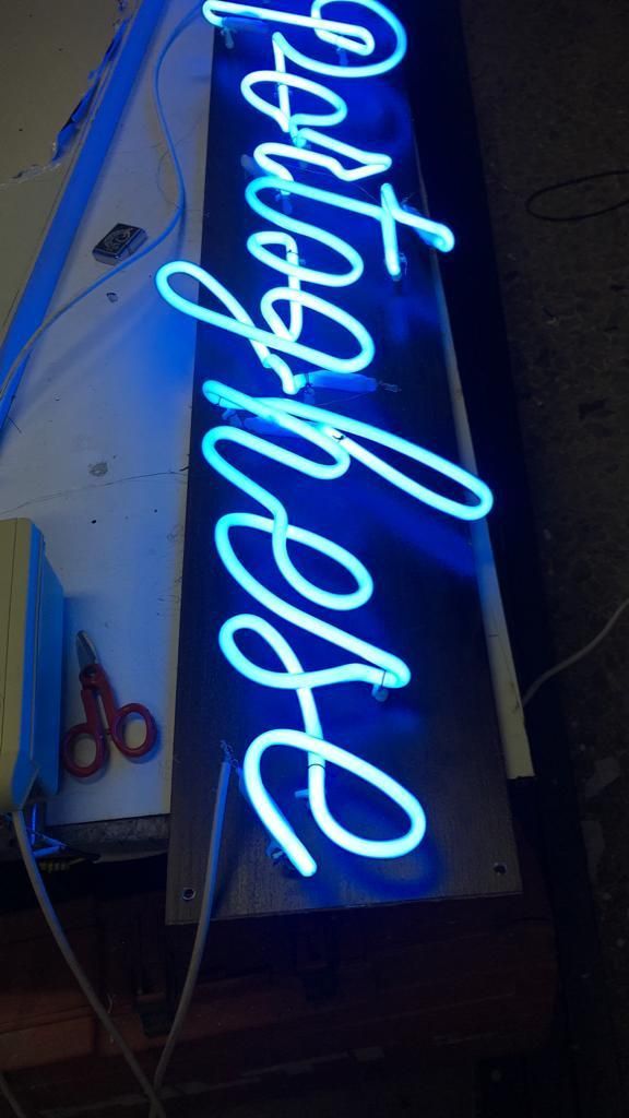 Creazione di insegne luminose | Roma | GB Neon Insegne Luminose