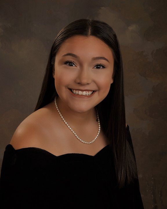 Isabella Dean's Instagram, Twitter & Facebook on IDCrawl