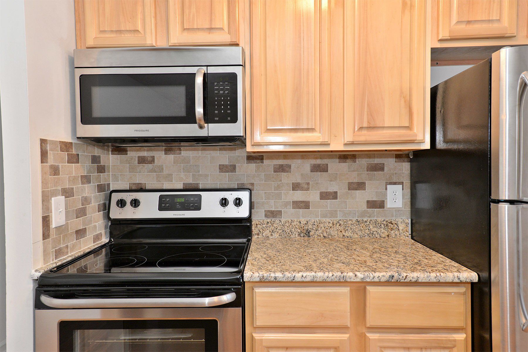 Open Luxury Units - Chestnut Station