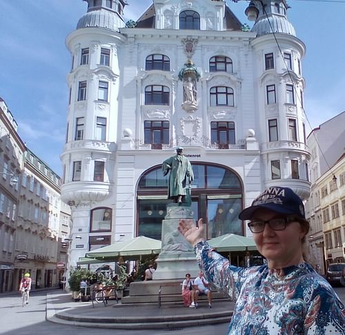 RAXI tours will show you exactly what you really want to see in Vienna.