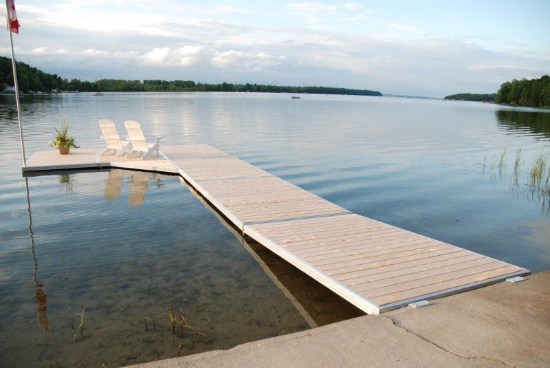 C&M Superior Systems - Pole Docks