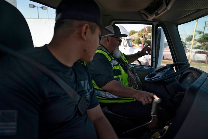 MG Truck Driving School - Premier CDL Training in AZ