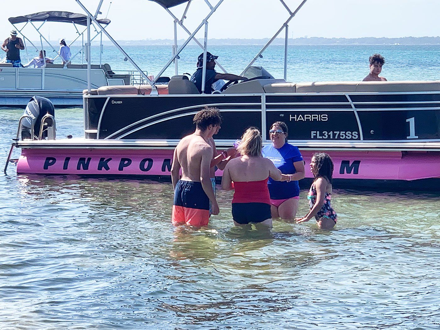 Destin Pontoon Boat Rentals | Jennie Lou’s Pink Pontoon