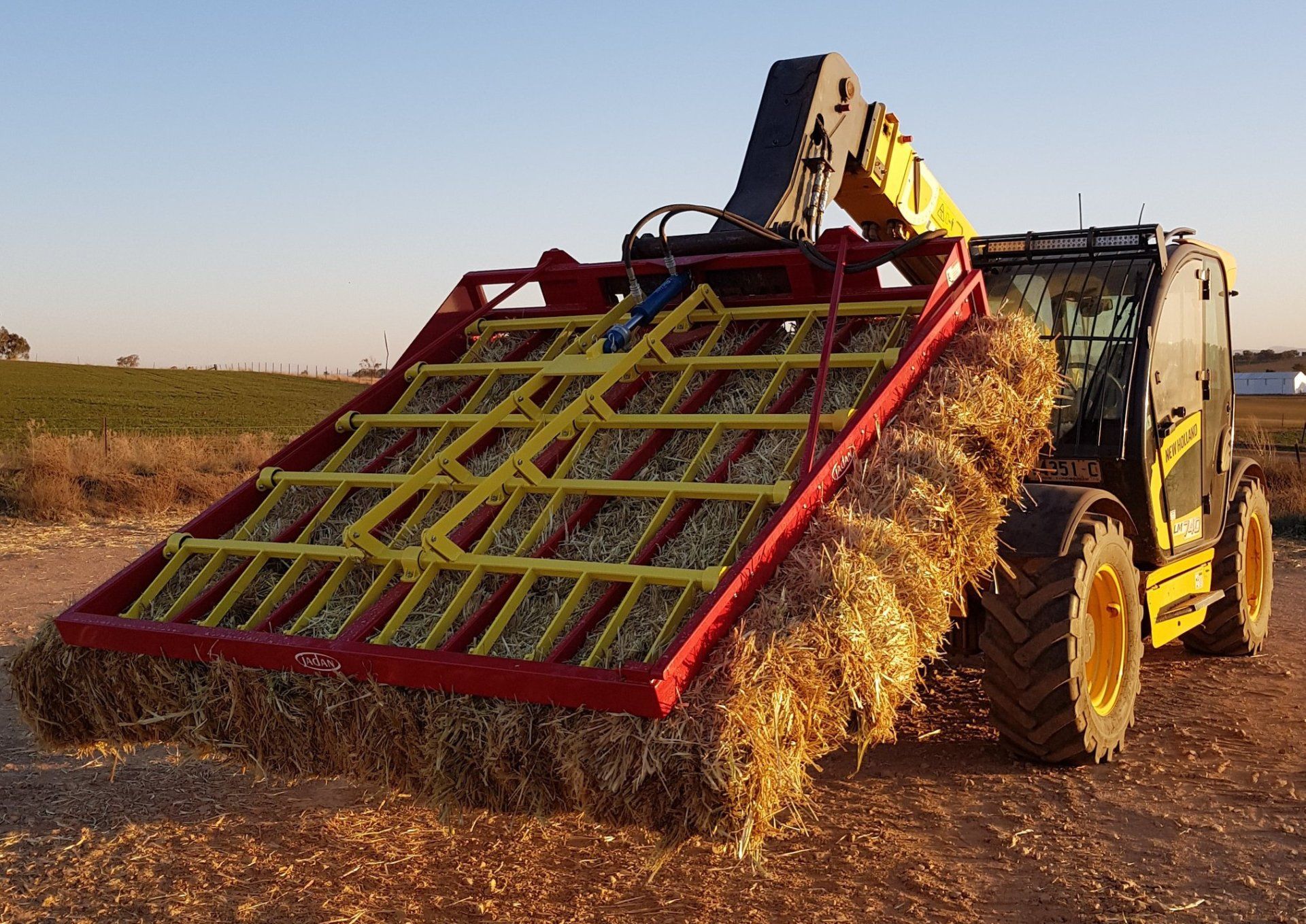New 15 Jadan Bale Grab set up on a New Holland Telehandler!