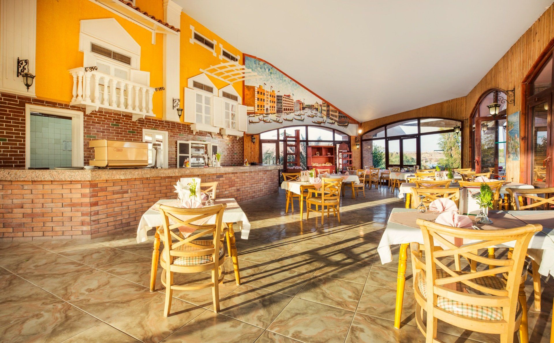 Isis Island Aswan - Restaurants & Bars | Pyramisa Hotels