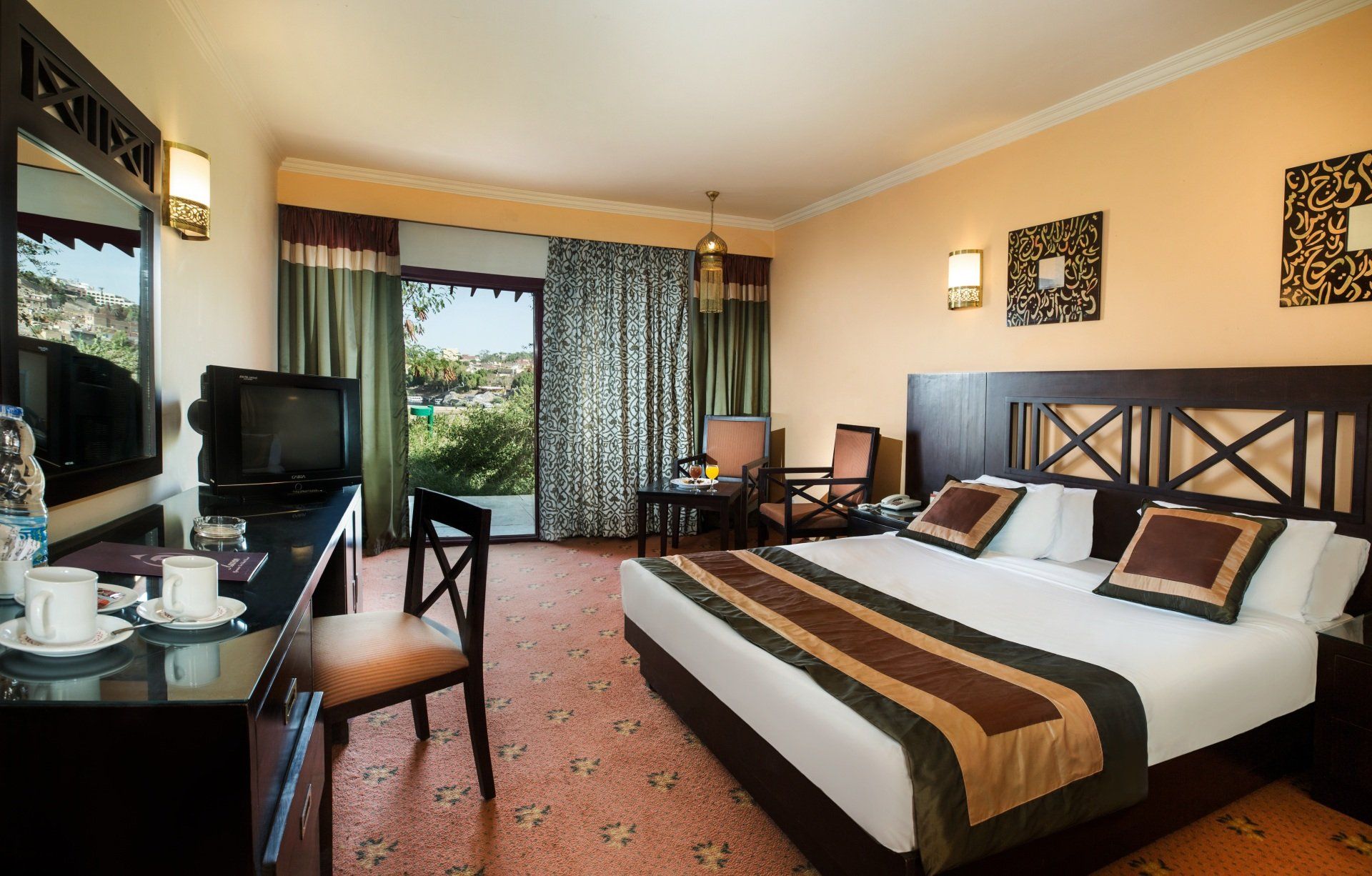 Isis Island Aswan - Rooms & Suites | Pyramisa Hotels