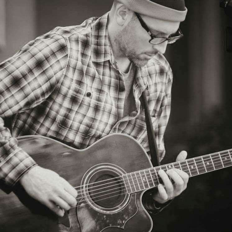 Bantr | Beautifully Furnished Apartments in Rothschild, WI