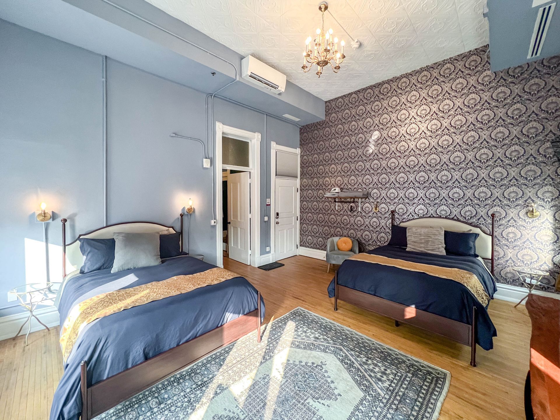 Boutique Hotel | The Oliver Inn | Duluth, MN