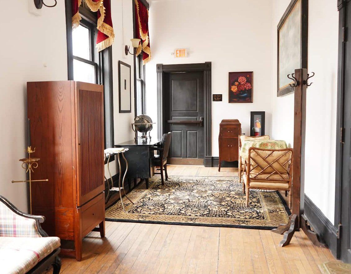 Amenities | The Oliver Inn