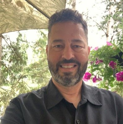 Roland Gonzalez's Instagram, Twitter & Facebook on IDCrawl