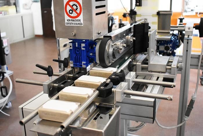 INDUSTRIAL LABELLING MACHINERY | PMR System